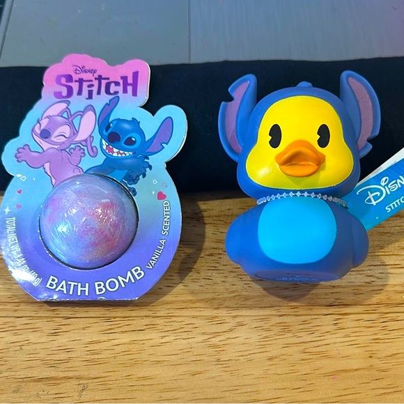 Disney | Bath, Skin & Hair | Disney Stitch Bath Bomb And Stitch Rubber ...
